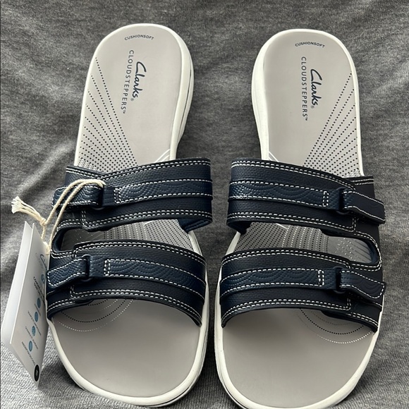 Cloudsteppers by Clarks | Shoes | Clark Cloudsteppers | Poshmark